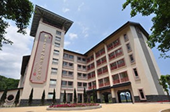 Oneworld Hanxin College - Partner Universities
